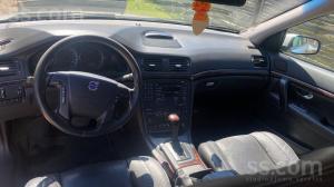Volvo S80 2004 in Riga, with an engine capacity of 2.40 L and mileage of 279 thousand km for 1450 €, photo 8 on AUTOMOTO.COM.LV