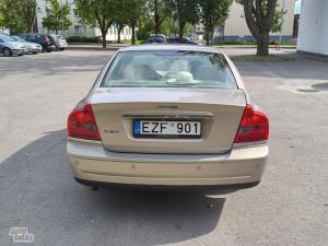 Вольво С80 2004 в Мажейкяй, объемом двигателя 2.40 л и пробегом 245 тыс. км за 1000 €, фото 5 на AUTOMOTO.COM.LV