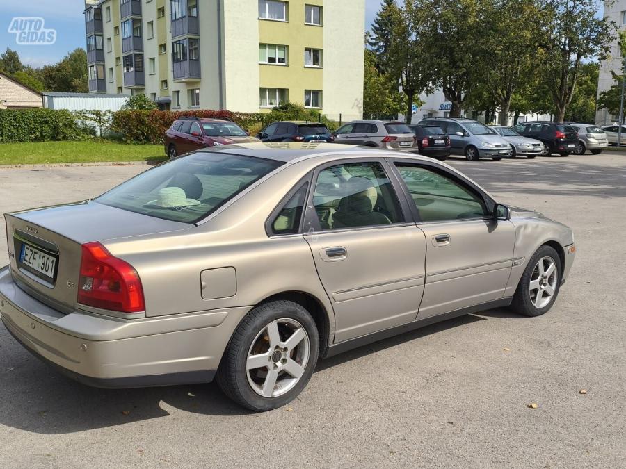 Вольво С80 2004 в Мажейкяй, объемом двигателя 2.40 л и пробегом 245 тыс. км за 1000 €, фото 6 на AUTOMOTO.COM.LV