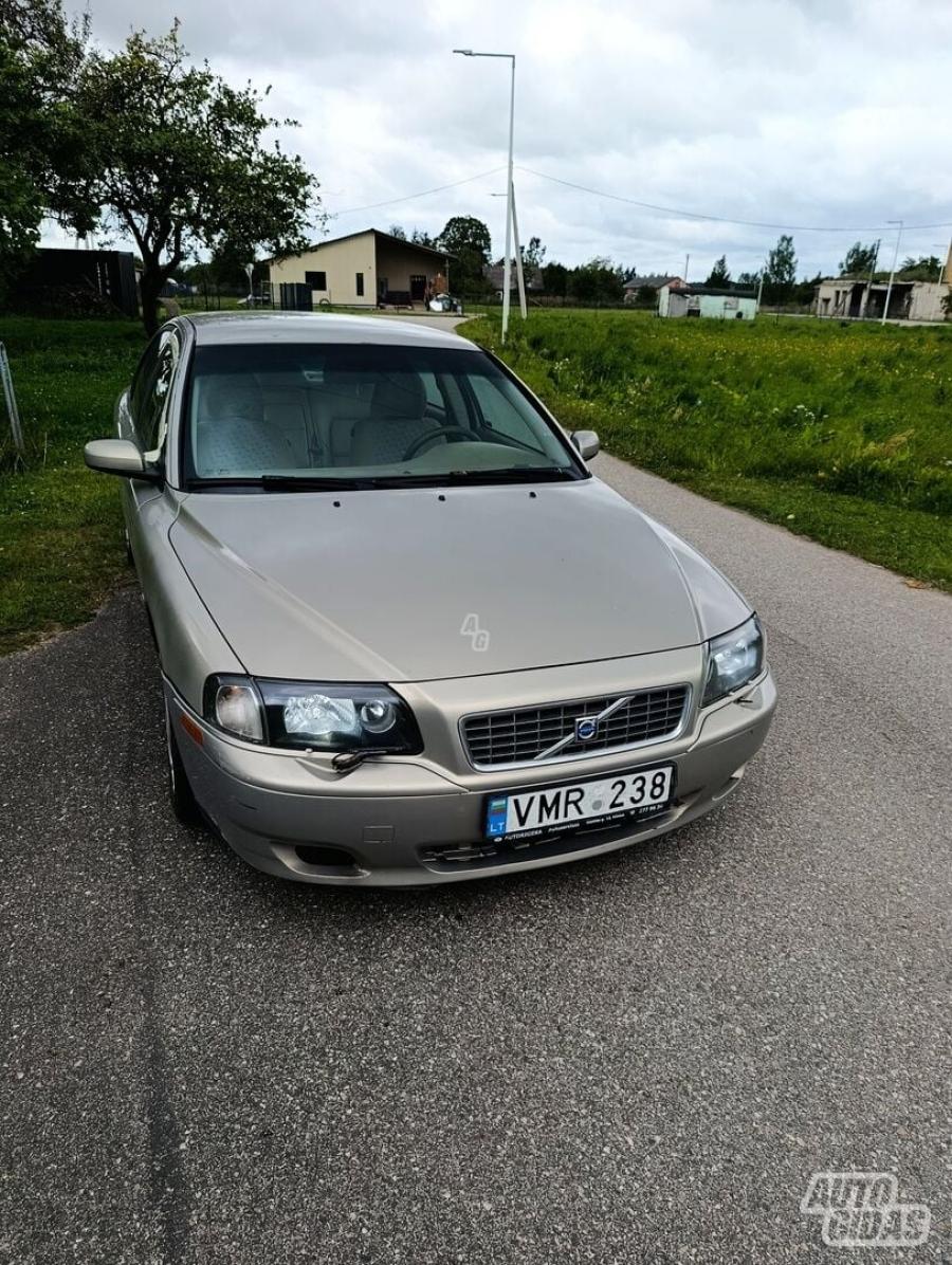 Volvo S80 2004 Širvintos, ar dzinēja tilpumu 2.40 L un nobraukumu 452 tūkst. km par 900 €, foto 3 vietnē AUTOMOTO.COM.LV
