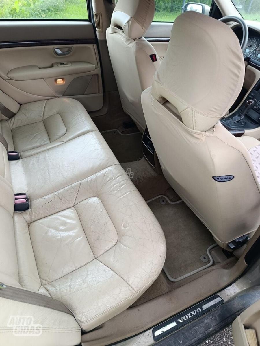 Volvo S80 2004 Širvintos, ar dzinēja tilpumu 2.40 L un nobraukumu 452 tūkst. km par 900 €, foto 6 vietnē AUTOMOTO.COM.LV