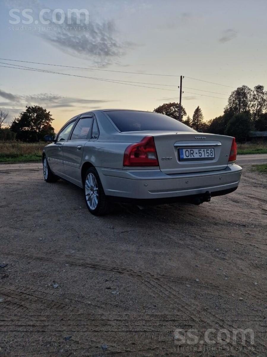 Volvo S80 2004 Limbaži, ar dzinēja tilpumu 2.40 L un nobraukumu 471 tūkst. km par 2400 €, foto 7 vietnē AUTOMOTO.COM.LV