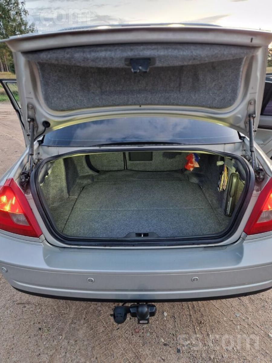Volvo S80 2004 Limbaži, ar dzinēja tilpumu 2.40 L un nobraukumu 471 tūkst. km par 2400 €, foto 15 vietnē AUTOMOTO.COM.LV