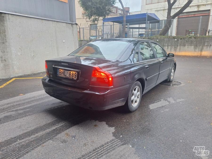 Volvo S80 2004 Klaipėda, ar dzinēja tilpumu 2.40 L un nobraukumu 0 tūkst. km par 600 €, foto 6 vietnē AUTOMOTO.COM.LV