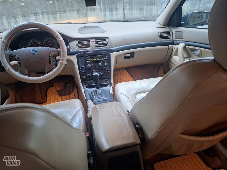 Volvo S80 2004 Klaipėda, ar dzinēja tilpumu 2.40 L un nobraukumu 0 tūkst. km par 600 €, foto 9 vietnē AUTOMOTO.COM.LV