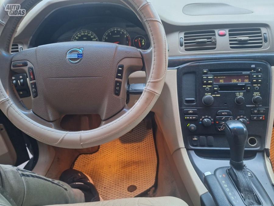 Volvo S80 2004 Klaipėda, ar dzinēja tilpumu 2.40 L un nobraukumu 0 tūkst. km par 600 €, foto 11 vietnē AUTOMOTO.COM.LV