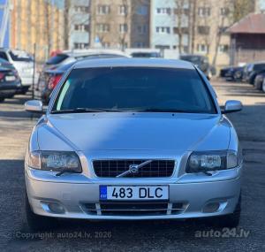 Volvo S80 2005 in Narva, with an engine capacity of 2.40 L and mileage of 538 thousand km for 1290 €, photo 4 on AUTOMOTO.COM.LV