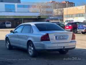 Volvo S80 2005 Narva, ar dzinēja tilpumu 2.40 L un nobraukumu 538 tūkst. km par 1290 €, foto 5 vietnē AUTOMOTO.COM.LV