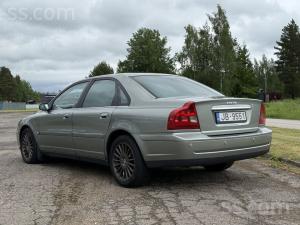 Volvo S80 2005 Jelgava, ar dzinēja tilpumu 2.40 L un nobraukumu 419 tūkst. km par 1850 €, foto 5 vietnē AUTOMOTO.COM.LV