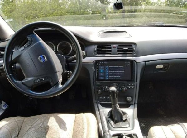 Volvo S80 2005 in Siauliai, with an engine capacity of 2.40 L and mileage of 515 thousand km for 800 €, photo 2 on AUTOMOTO.COM.LV