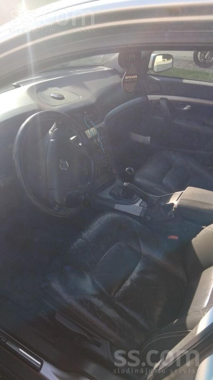 Volvo S80 2005 Bauska, ar dzinēja tilpumu 2.40 L un nobraukumu 123 tūkst. km par 1500 €, foto 4 vietnē AUTOMOTO.COM.LV