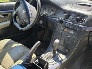 Volvo S80 2005 in Vilnius, with an engine capacity of 2.40 L and mileage of 400 thousand km for 1200 €, photo 18 on AUTOMOTO.COM.LV