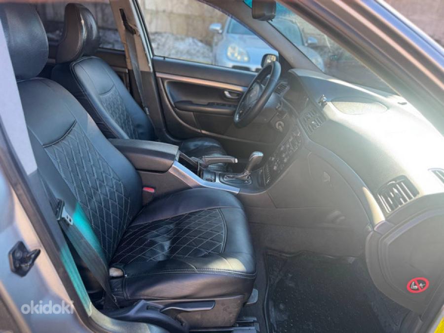Volvo S80 2005 Narva, ar dzinēja tilpumu 2.40 L un nobraukumu 539 tūkst. km par 1290 €, foto 9 vietnē AUTOMOTO.COM.LV