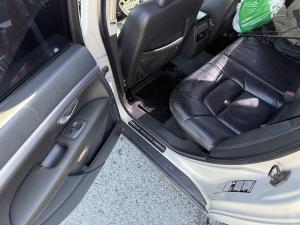 Volvo S80 2005 in Tallinn, with an engine capacity of 2.40 L and mileage of 295 thousand km for 2350 €, photo 4 on AUTOMOTO.COM.LV