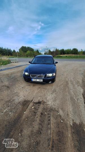 Volvo S80 2005 in Trakai on AUTOMOTO.COM.LV Volvo S80 2005 in Trakai, with an engine capacity of 2.40 L and mileage of 365 thousand km for 1000 €, photo 1 on AUTOMOTO.COM.LV