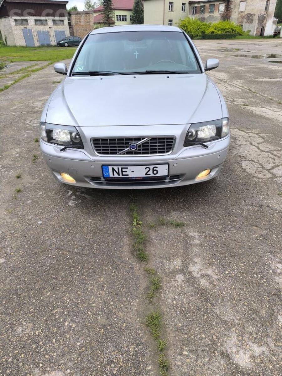 Volvo S80 2006 Aizkraukle, ar dzinēja tilpumu 2.40 L un nobraukumu 488 tūkst. km par 3200 €, foto 1 vietnē AUTOMOTO.COM.LV