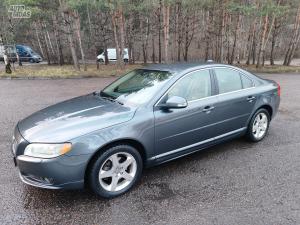 Volvo S80 2006 Viļņa, ar dzinēja tilpumu 2.40 L un nobraukumu 410 tūkst. km par 3100 €, foto 4 vietnē AUTOMOTO.COM.LV