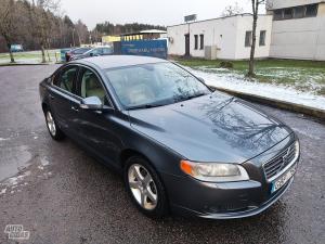 Volvo S80 2006 Viļņa, ar dzinēja tilpumu 2.40 L un nobraukumu 410 tūkst. km par 3100 €, foto 5 vietnē AUTOMOTO.COM.LV