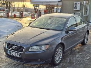 Volvo S80 2006 Šilutė, ar dzinēja tilpumu 2.40 L un nobraukumu 300 tūkst. km par 1550 €, foto  vietnē AUTOMOTO.COM.LV