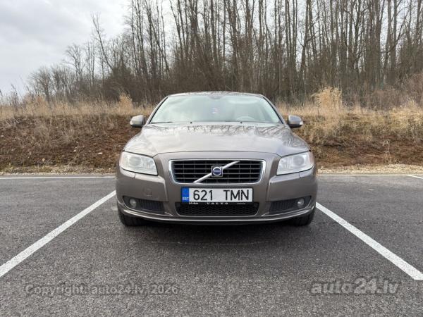 Volvo S80 2006 Tallina, ar dzinēja tilpumu 2.40 L un nobraukumu 335 tūkst. km par 4999 €, foto 2 vietnē AUTOMOTO.COM.LV