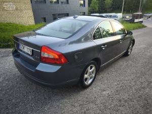 Volvo S80 2006 in Vilnius, with an engine capacity of 2.40 L and mileage of 290 thousand km for 2300 €, photo 6 on AUTOMOTO.COM.LV