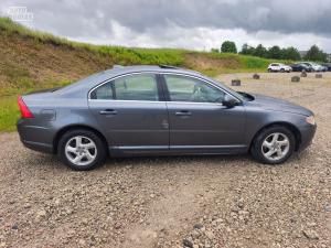 Volvo S80 2006 in Vilnius, with an engine capacity of 2.40 L and mileage of 295 thousand km for 2000 €, photo 7 on AUTOMOTO.COM.LV