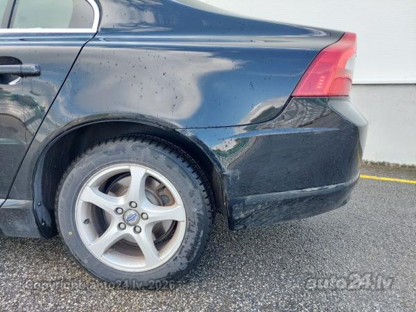 Volvo S80 2006 in Tallinn, with an engine capacity of 2.50 L and mileage of 281 thousand km for 3000 €, photo 5 on AUTOMOTO.COM.LV