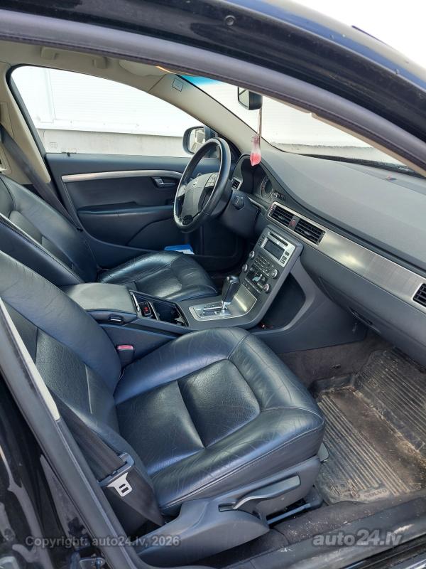 Volvo S80 2006 in Tallinn, with an engine capacity of 2.50 L and mileage of 281 thousand km for 3000 €, photo 9 on AUTOMOTO.COM.LV