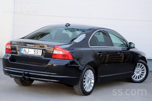 Volvo S80 2007 in Tukums, with an engine capacity of 2.40 L and mileage of 0 thousand km for 3550 €, photo 4 on AUTOMOTO.COM.LV