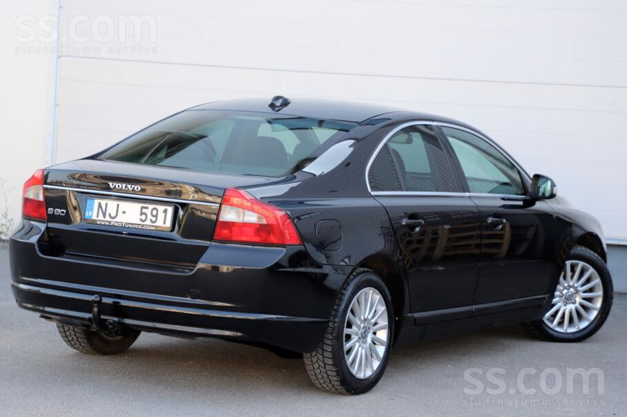 Volvo S80 2007 in Tukums, with an engine capacity of 2.40 L and mileage of 0 thousand km for 3550 €, photo 4 on AUTOMOTO.COM.LV