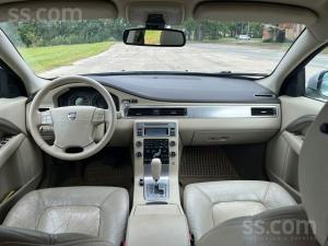 Volvo S80 2007 in Riga, with an engine capacity of 2.40 L and mileage of 194 thousand km for 3700 €, photo 5 on AUTOMOTO.COM.LV