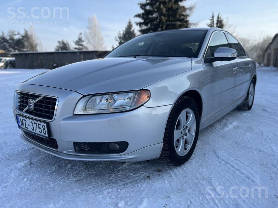 Volvo S80 2007 Rēzekne, ar dzinēja tilpumu 2.40 L un nobraukumu 258 tūkst. km par 2750 €, foto 2 vietnē AUTOMOTO.COM.LV