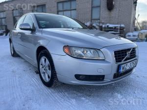Volvo S80 2007 Rēzekne, ar dzinēja tilpumu 2.40 L un nobraukumu 258 tūkst. km par 2750 €, foto 3 vietnē AUTOMOTO.COM.LV
