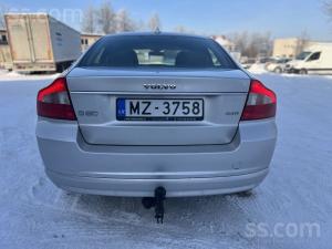 Volvo S80 2007 Rēzekne, ar dzinēja tilpumu 2.40 L un nobraukumu 258 tūkst. km par 2750 €, foto 6 vietnē AUTOMOTO.COM.LV