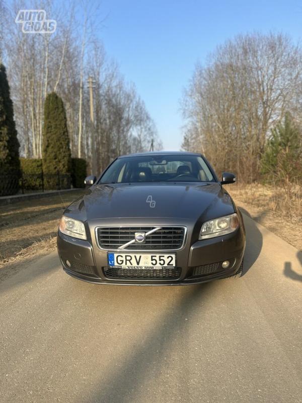Volvo S80 2007 Viļņa, ar dzinēja tilpumu 2.50 L un nobraukumu 289 tūkst. km par 3500 €, foto 4 vietnē AUTOMOTO.COM.LV
