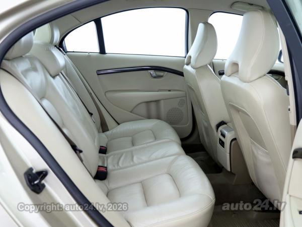 Volvo S80 2007 in Tallinn, with an engine capacity of 3.20 L and mileage of 308 thousand km for 2499 €, photo 7 on AUTOMOTO.COM.LV