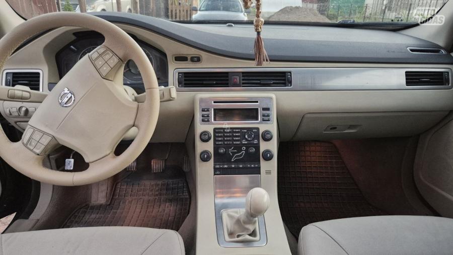 Volvo S80 2007 Šauļi, ar dzinēja tilpumu 2.40 L un nobraukumu 455 tūkst. km par 2100 €, foto 8 vietnē AUTOMOTO.COM.LV