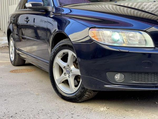 Volvo S80 2007 Šauļi, ar dzinēja tilpumu 2.50 L un nobraukumu 240 tūkst. km par 2950 €, foto 4 vietnē AUTOMOTO.COM.LV