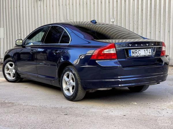 Volvo S80 2007 Šauļi, ar dzinēja tilpumu 2.50 L un nobraukumu 240 tūkst. km par 2950 €, foto 5 vietnē AUTOMOTO.COM.LV