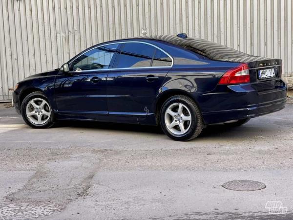 Volvo S80 2007 Šauļi, ar dzinēja tilpumu 2.50 L un nobraukumu 240 tūkst. km par 2950 €, foto 6 vietnē AUTOMOTO.COM.LV
