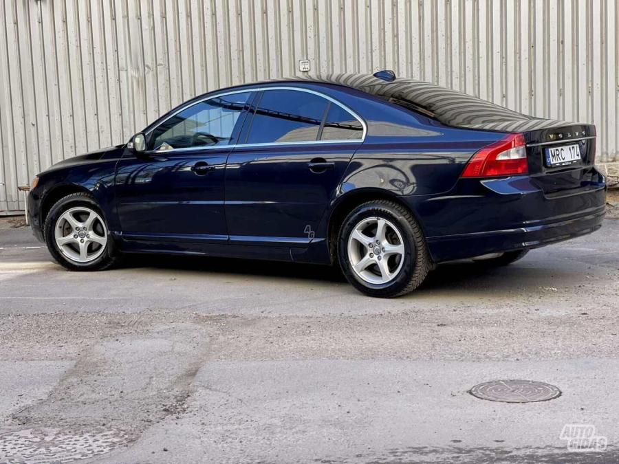 Volvo S80 2007 Šauļi, ar dzinēja tilpumu 2.50 L un nobraukumu 240 tūkst. km par 2950 €, foto 7 vietnē AUTOMOTO.COM.LV