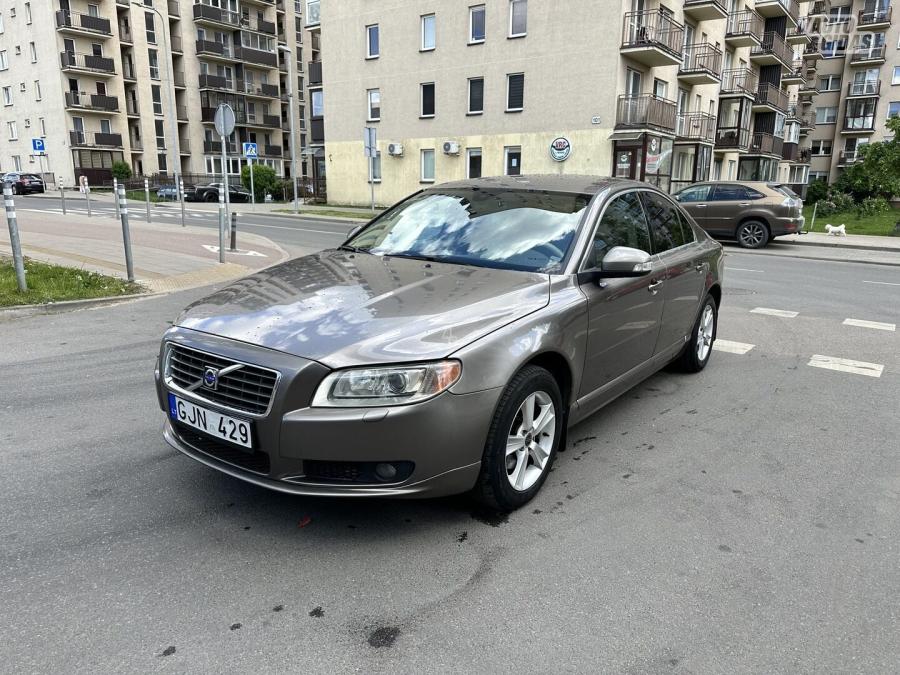 Вольво С80 2007 в Вильнюс, объемом двигателя 2.40 л и пробегом 400 тыс. км за 2750 €, фото 1 на AUTOMOTO.COM.LV