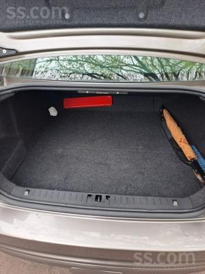 Volvo S80 2007 in Riga, with an engine capacity of 2.40 L and mileage of 334 thousand km for 3500 €, photo 12 on AUTOMOTO.COM.LV