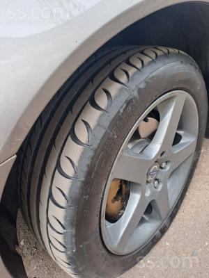 Volvo S80 2007 in Riga, with an engine capacity of 2.40 L and mileage of 334 thousand km for 3500 €, photo 14 on AUTOMOTO.COM.LV