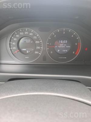 Volvo S80 2007 in Riga, with an engine capacity of 2.40 L and mileage of 334 thousand km for 3500 €, photo 15 on AUTOMOTO.COM.LV