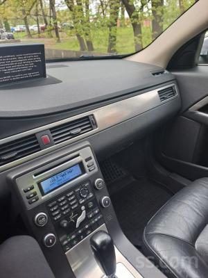 Volvo S80 2007 in Riga, with an engine capacity of 2.40 L and mileage of 334 thousand km for 3500 €, photo 16 on AUTOMOTO.COM.LV
