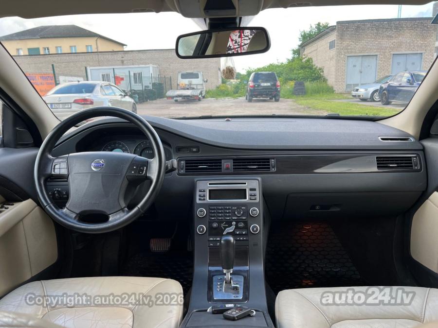 Volvo S80 2007 Narva, ar dzinēja tilpumu 3.20 L un nobraukumu 209 tūkst. km par 2999 €, foto 14 vietnē AUTOMOTO.COM.LV