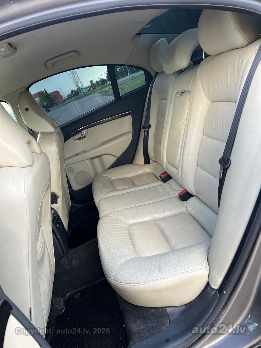 Volvo S80 2007 Narva, ar dzinēja tilpumu 3.20 L un nobraukumu 209 tūkst. km par 2999 €, foto 16 vietnē AUTOMOTO.COM.LV