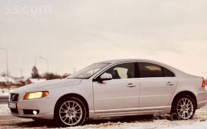 Volvo S80 2007 in Daugavpils, with an engine capacity of 2.40 L and mileage of 420 thousand km for 3200 €, photo  on AUTOMOTO.COM.LV