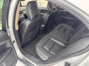 Volvo S80 2007 Daugavpils, ar dzinēja tilpumu 2.40 L un nobraukumu 420 tūkst. km par 3200 €, foto 7 vietnē AUTOMOTO.COM.LV